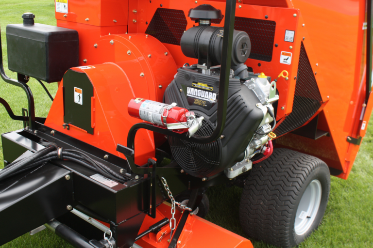 Smithco Sweep Star V62: Turf Sweeper for Golf Courses