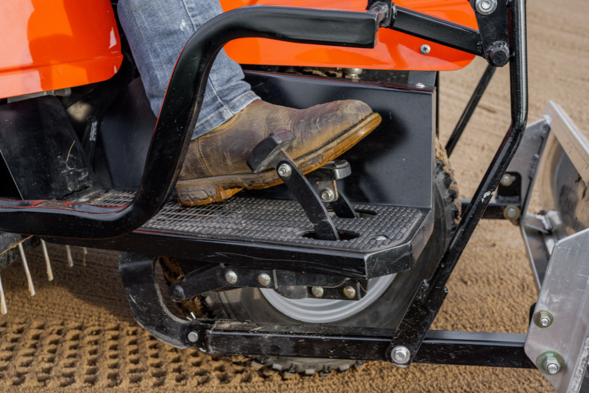 Sand Star E Bunker Rake: Smithco's Eco-Friendly Solution