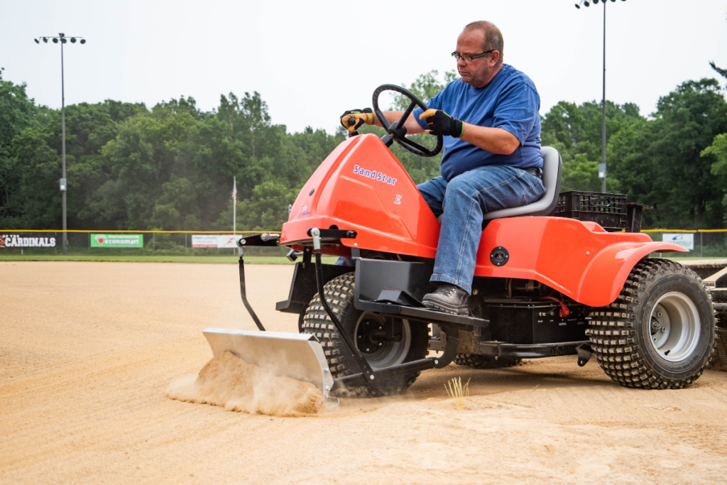 Infield Groomers - Smithco
